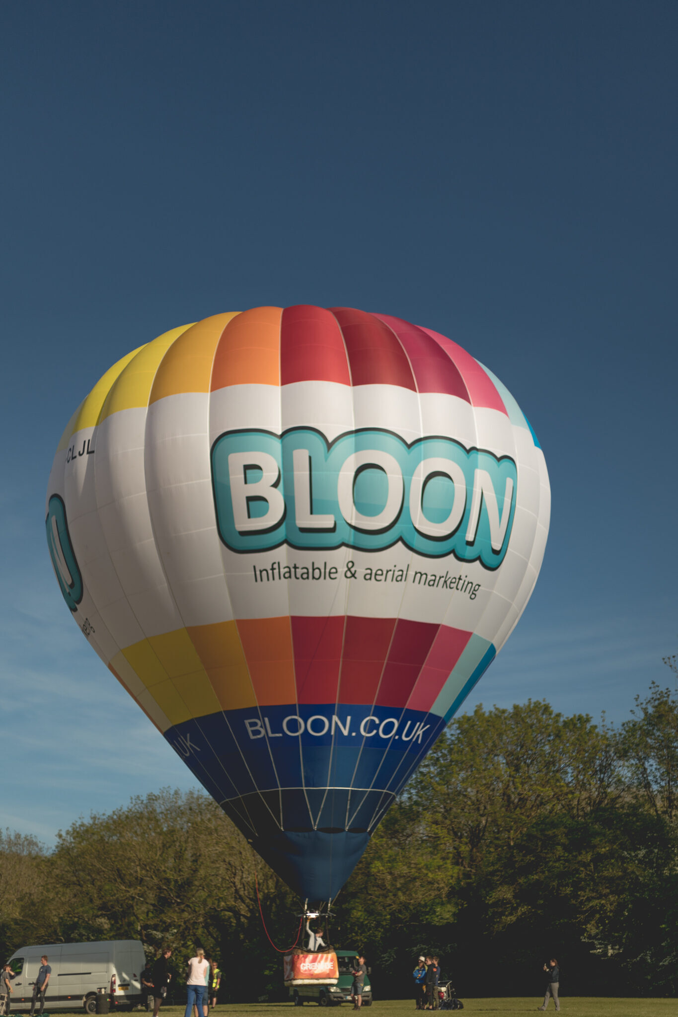 Advertising inflatable - Bloon | Inflatable and Aerial Marketing