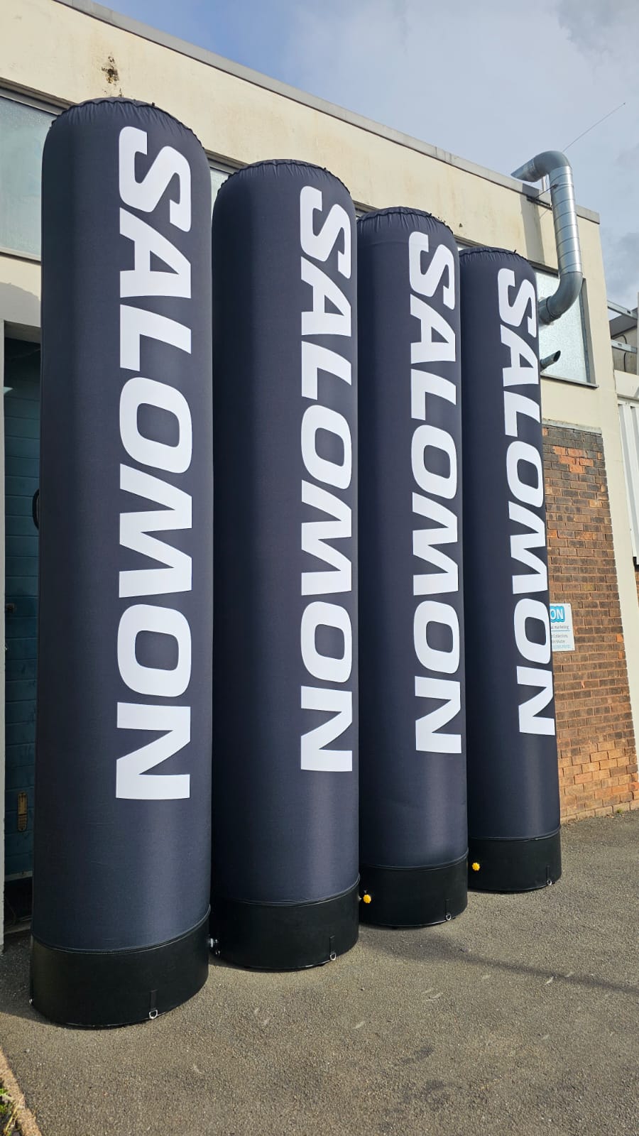 SALOMON - Event Inflatable Columns - Bloon | Inflatable and Aerial ...